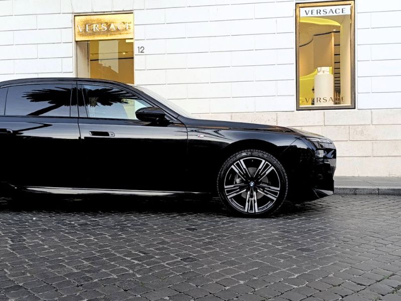 Šta znači sanjati auto? | www.kadkakozasto.com