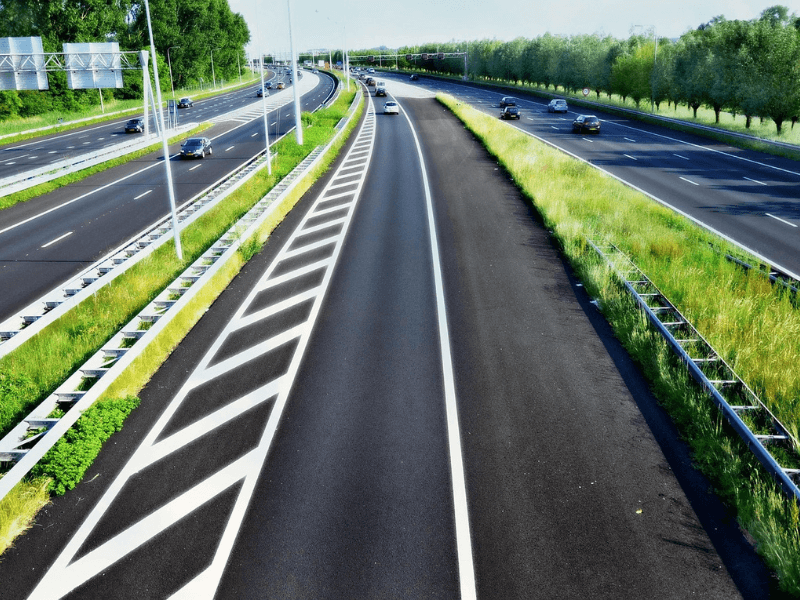 Kako se piše autoput ili auto-put? | www.kadkakozasto.com